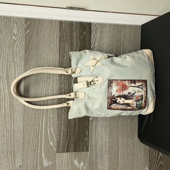 vintage addicted | Bags | Vintage Addiction She Is An Old Soul Burlap ...